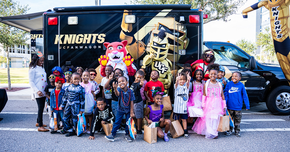UCF Downtown Book Character Parade Promotes Early Literacy, Community ...